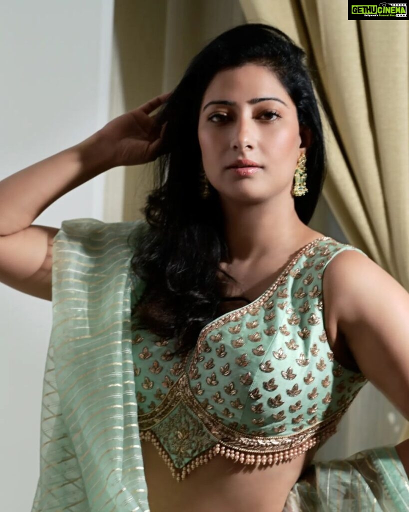 Actress Niharica Raizada HD Instagram Photos and Wallpapers November ...
