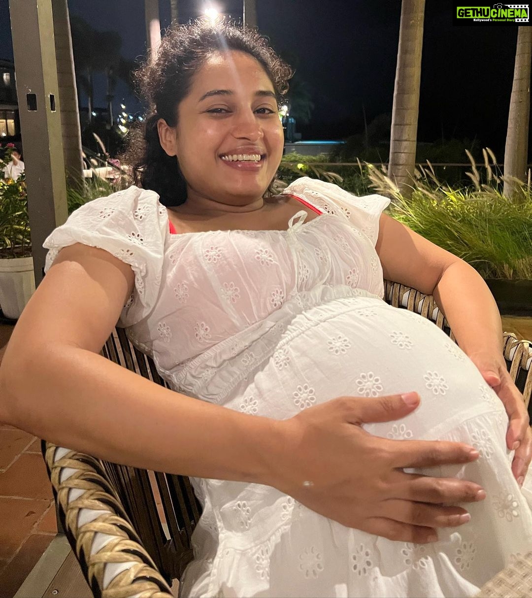 Actress Pooja Ramachandran HD Instagram Photos and Wallpapers March ...