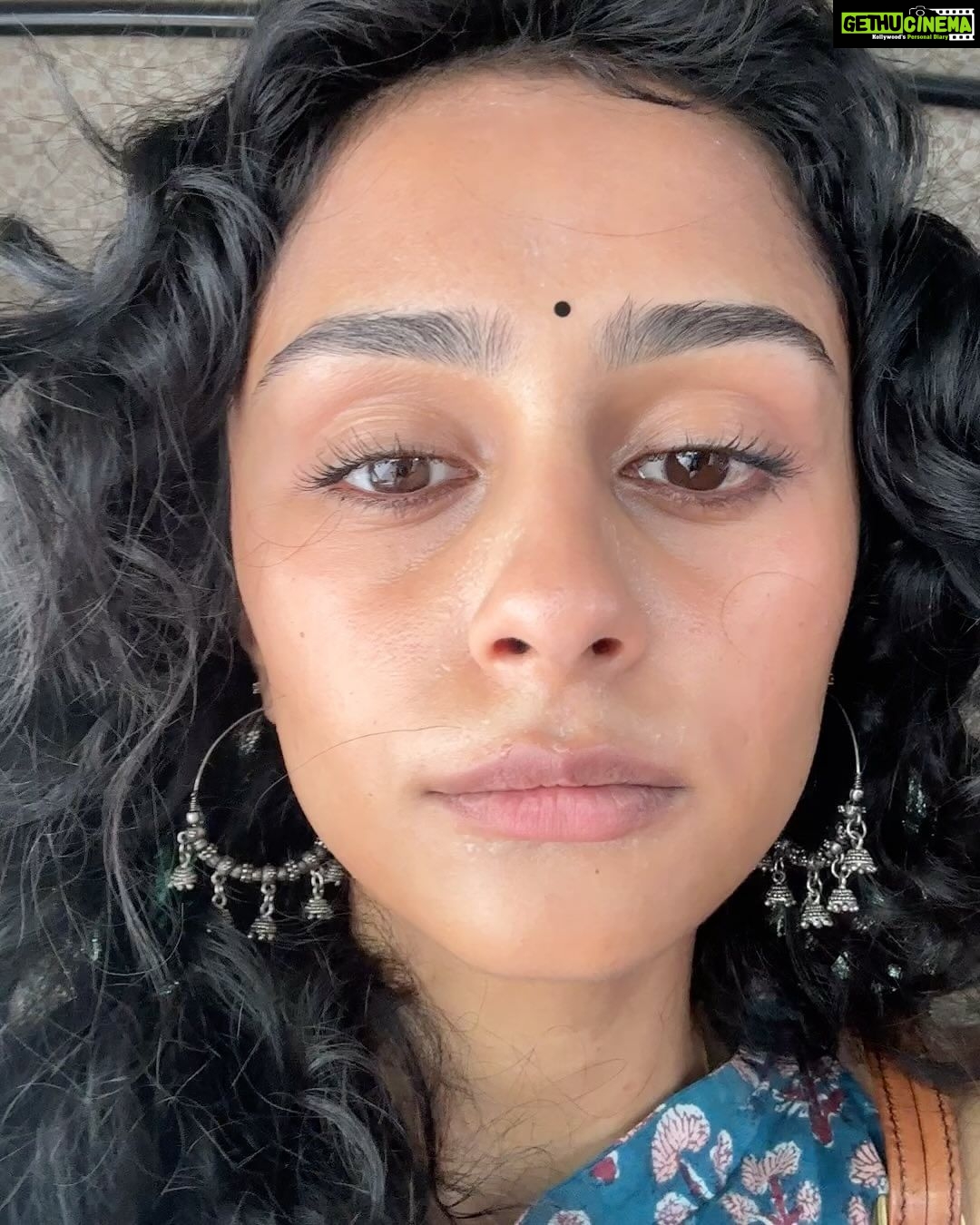 Singer Pragathi Guruprasad HD Instagram Photos and Wallpapers December ...