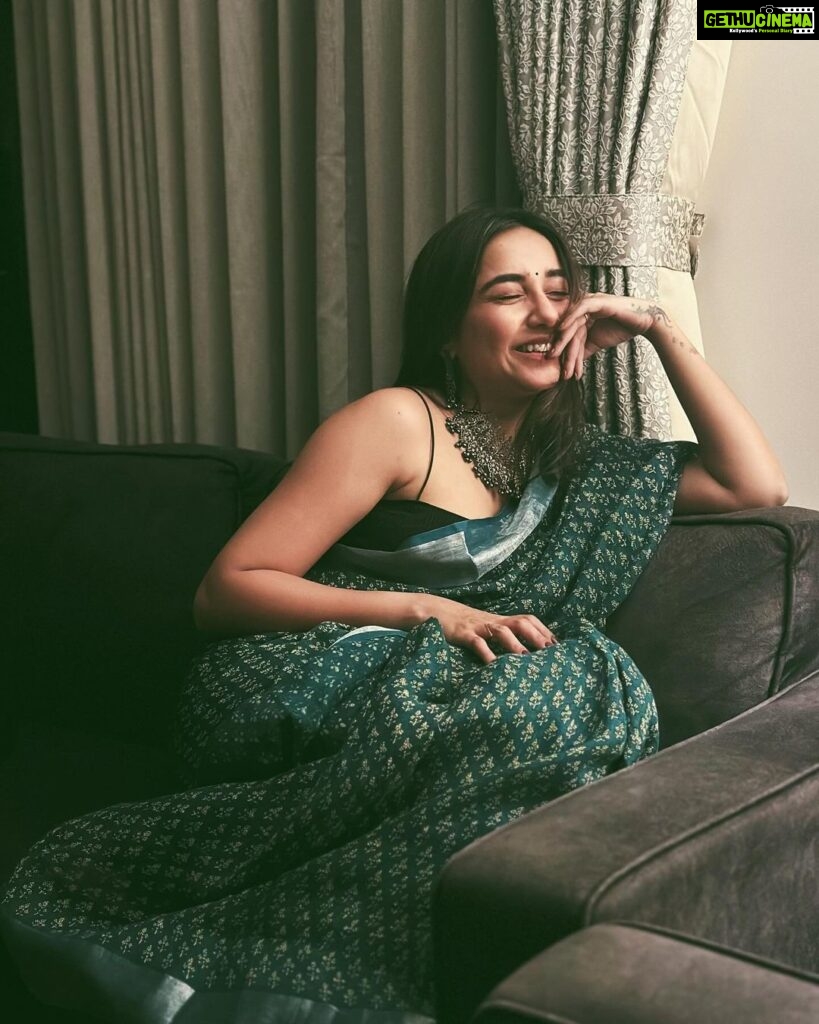 Actress Prajakta Koli HD Instagram Photos and Wallpapers November 2023 ...