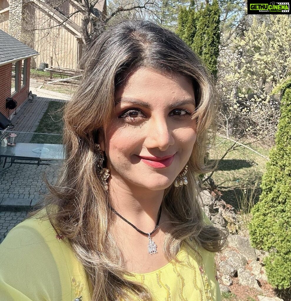 Actress Rambha HD Instagram Photos and Wallpapers May 2023 | Gethu Cinema