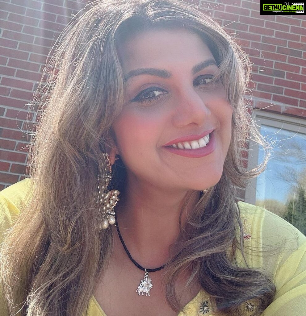 Actress Rambha HD Instagram Photos and Wallpapers May 2023 | Gethu Cinema