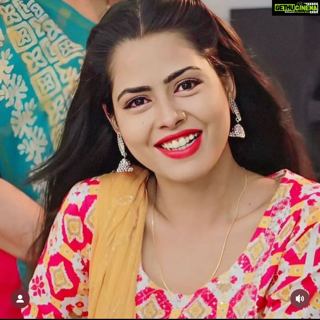 Richa Dixit Wiki Biography Age Gallery Spouse And More