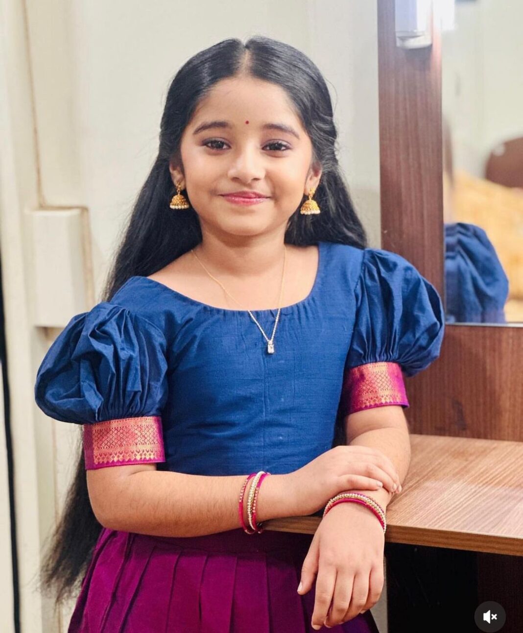 Singer Rimi Tomy HD Photos and Wallpapers July 2023 - Gethu Cinema