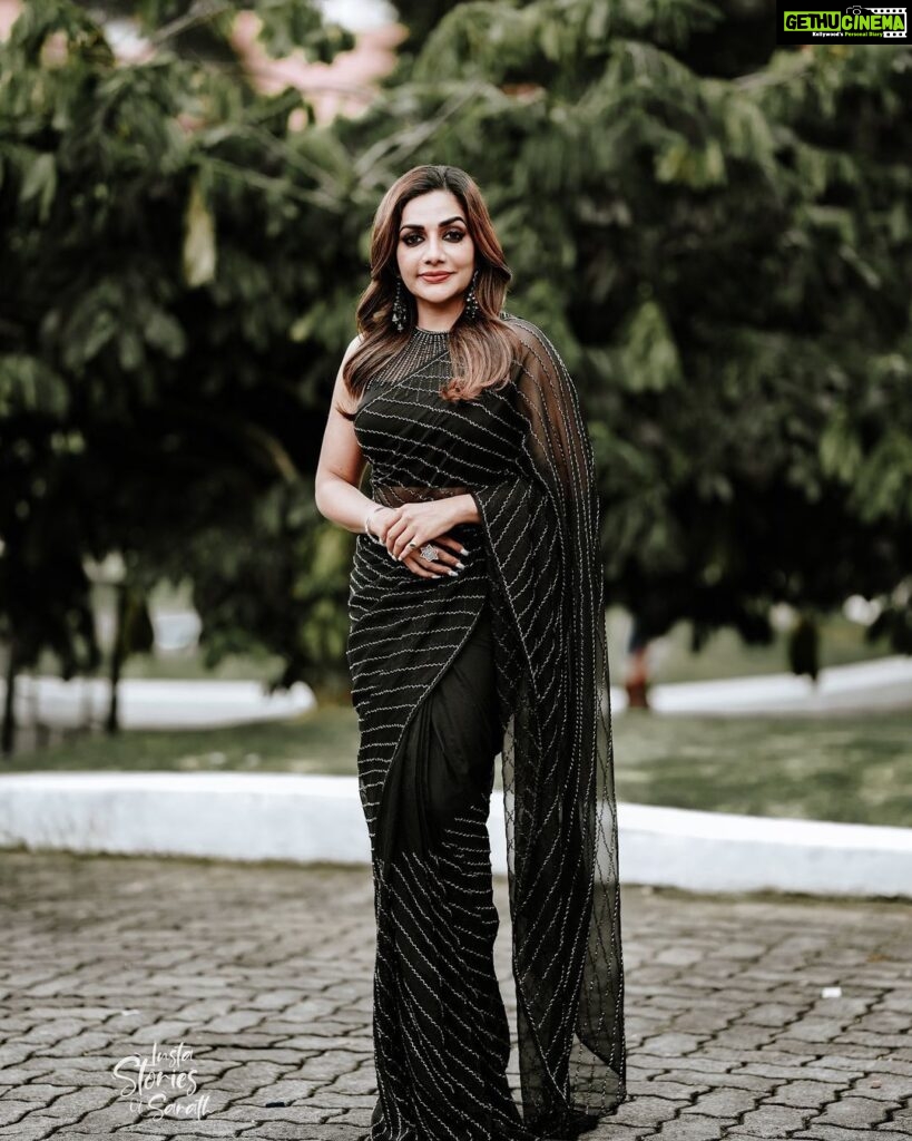 Singer Rimi Tomy HD Instagram Photos and Wallpapers October 2023 ...