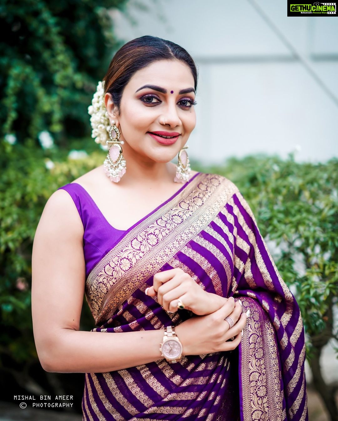 Singer Rimi Tomy HD Instagram Photos and Wallpapers October 2023 ...