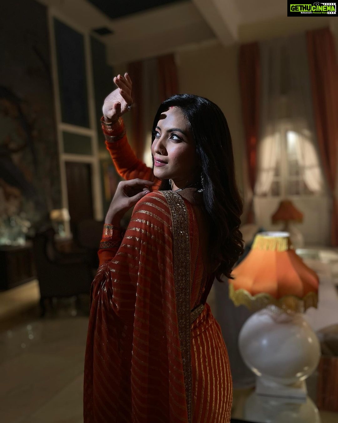 Actress Shriya Tiwari HD Instagram Photos and Wallpapers October 2023 ...