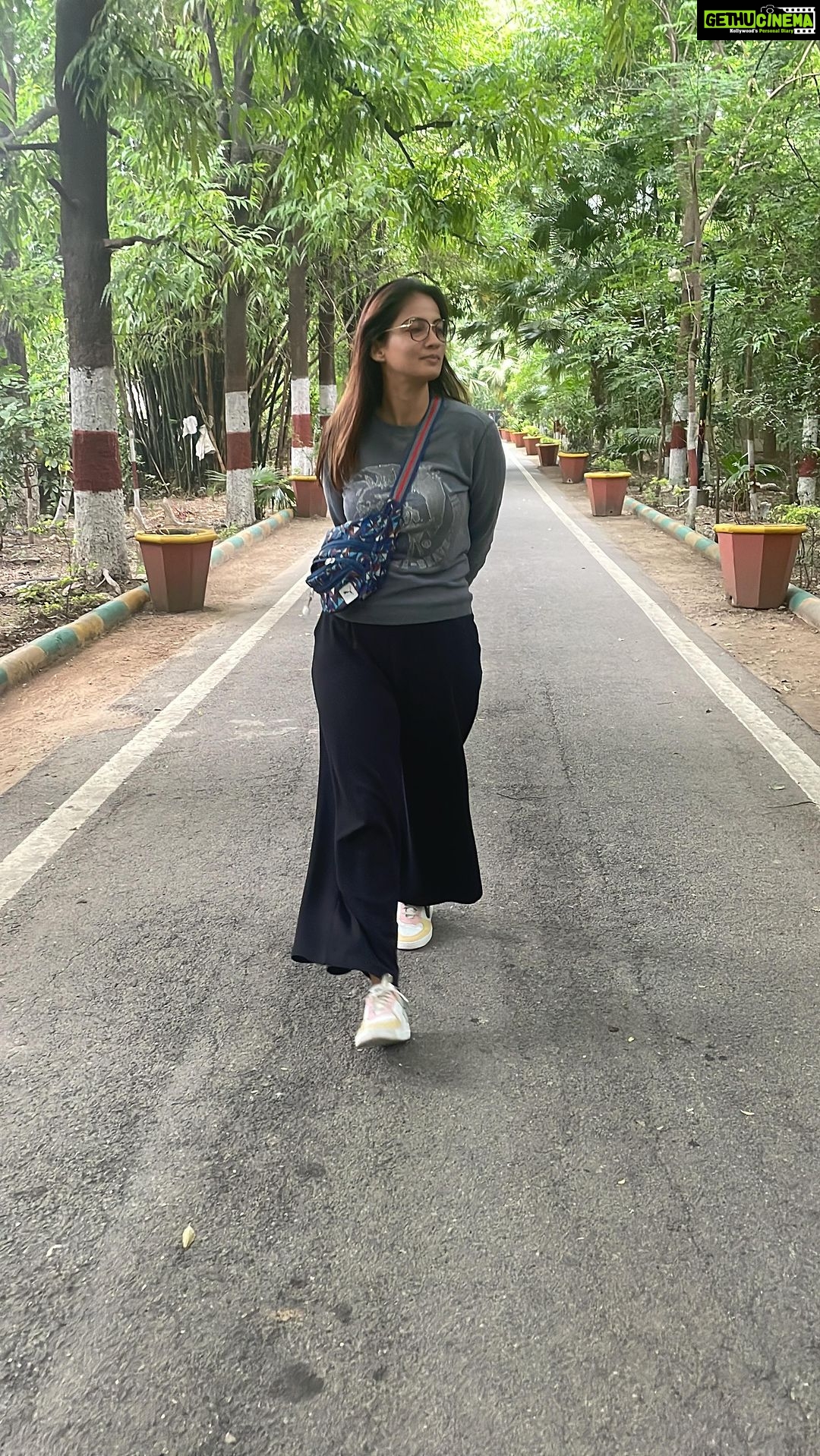 Actress Shriya Tiwari HD Instagram Photos and Wallpapers August 2023 ...