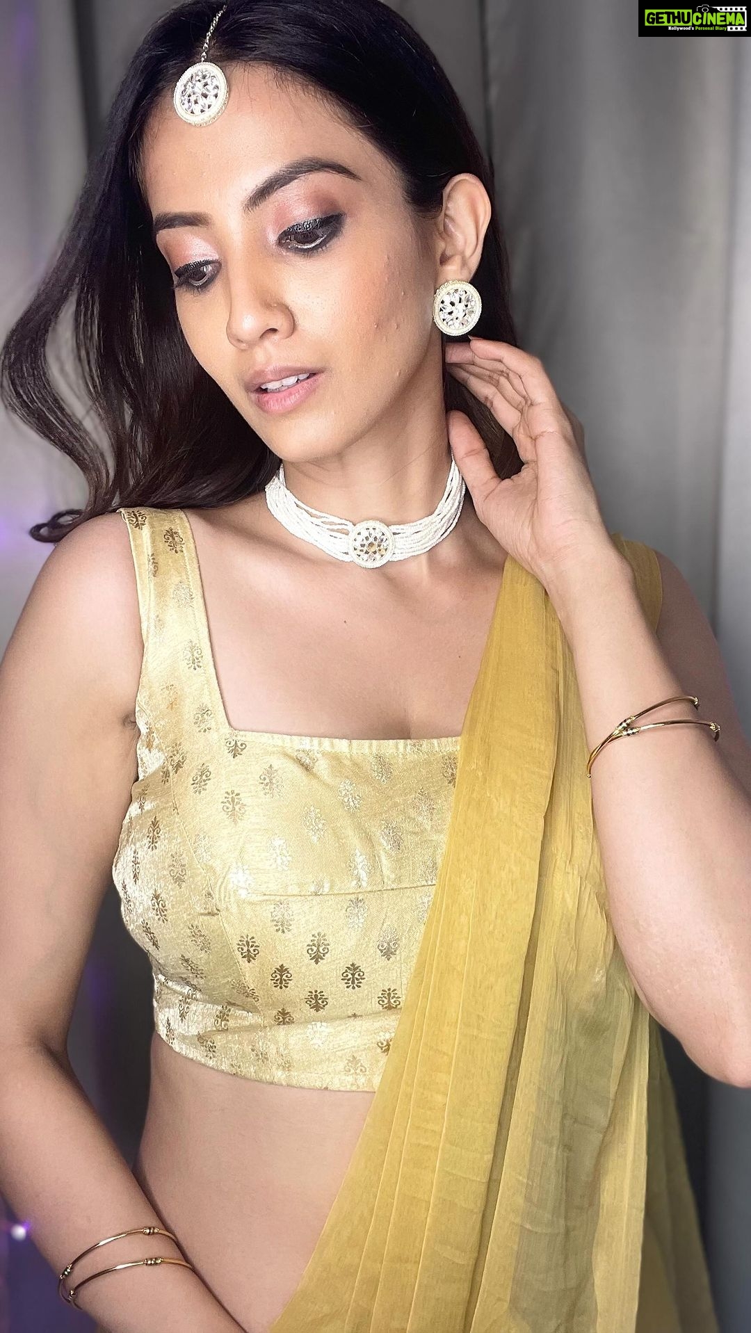 Actress Shriya Tiwari HD Instagram Photos and Wallpapers November 2023 ...