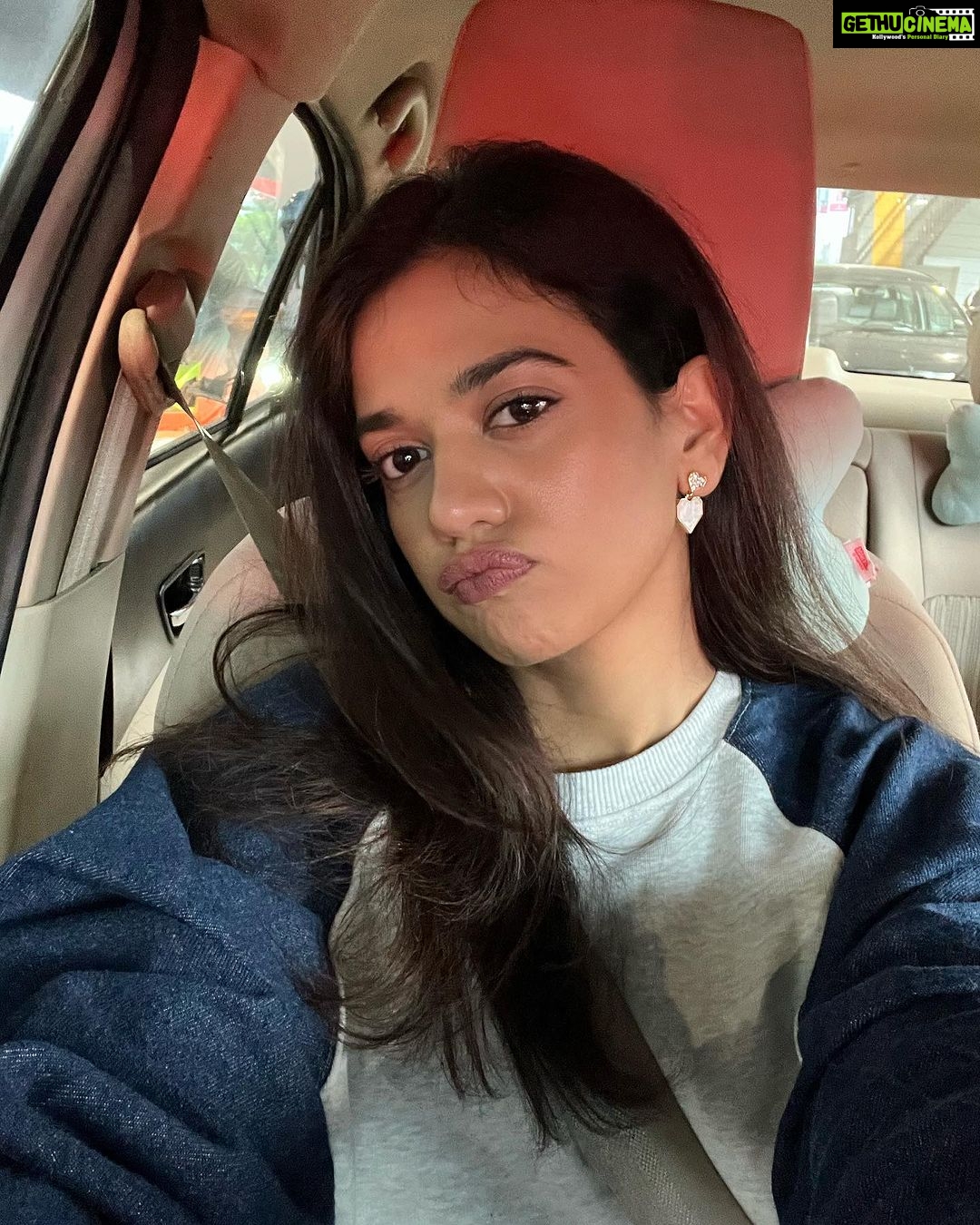 Shruti Sharma Instagram – 🦋 | Gethu Cinema