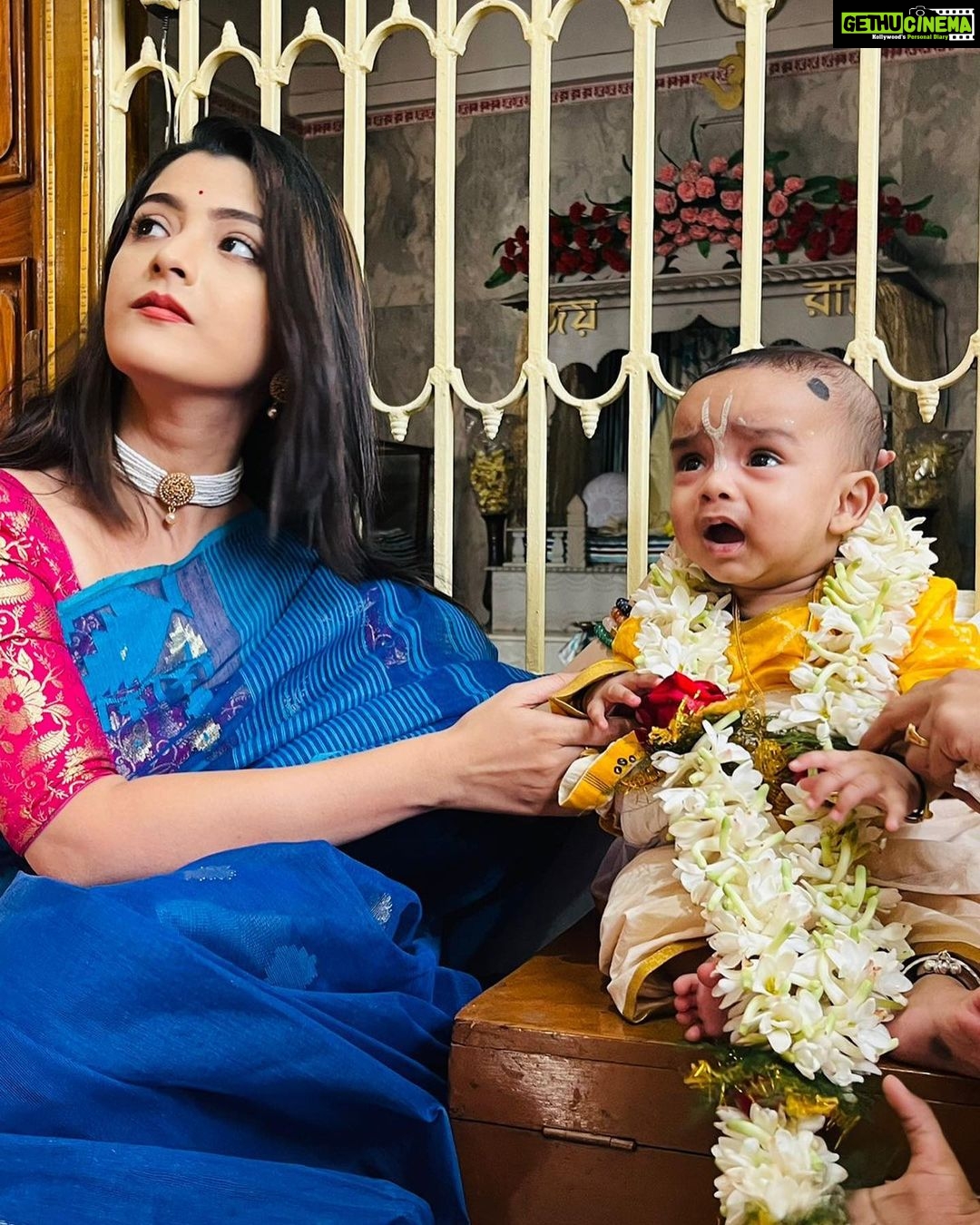 Shweta Bhattacharya Instagram My Love For You Is Taller Than The Sky