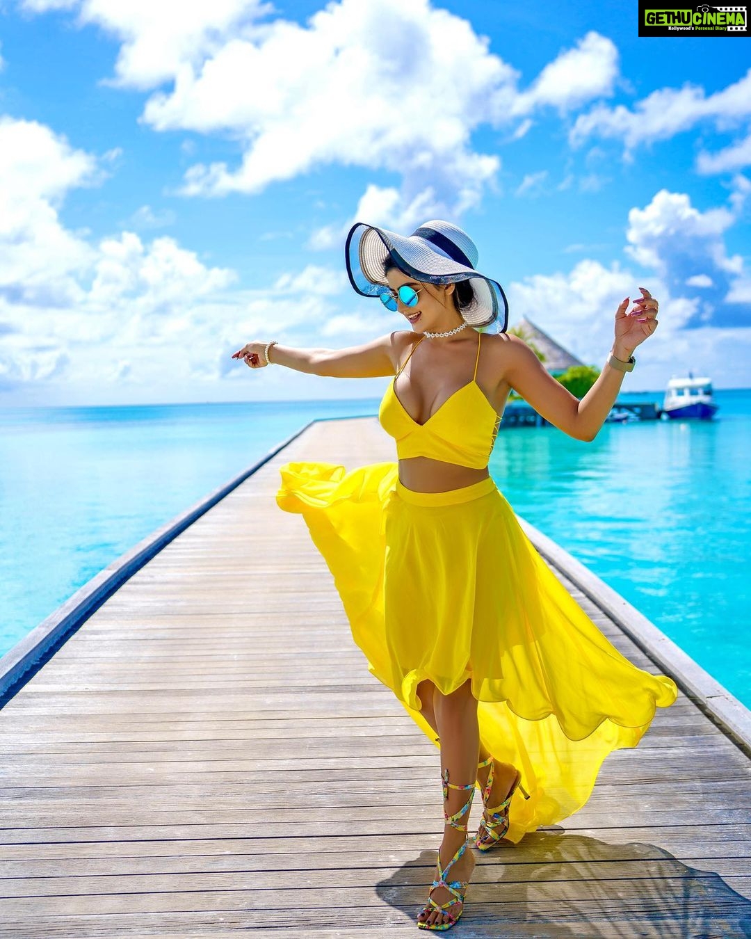 Actress Soniya Bansal HD Instagram Photos and Wallpapers April 2023 ...