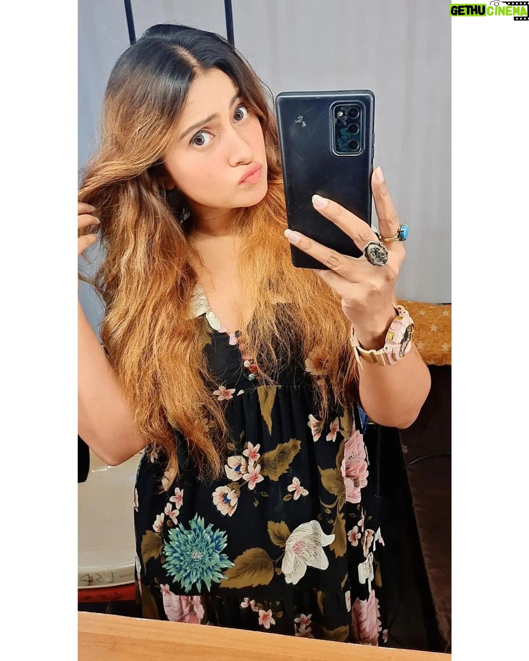 Actress Aleeza Khan HD Instagram Photos and Wallpapers August 2023 ...