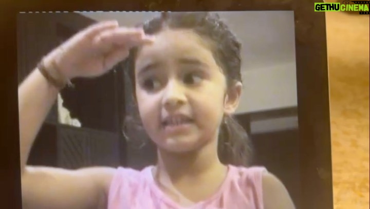 Ananya Panday Instagram – Enthu cutlet from day 1 🐸 | Gethu Cinema