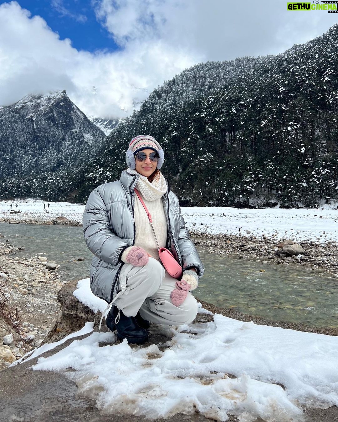 Actress Ariah Agarwal HD Instagram Photos and Wallpapers April 2023 ...