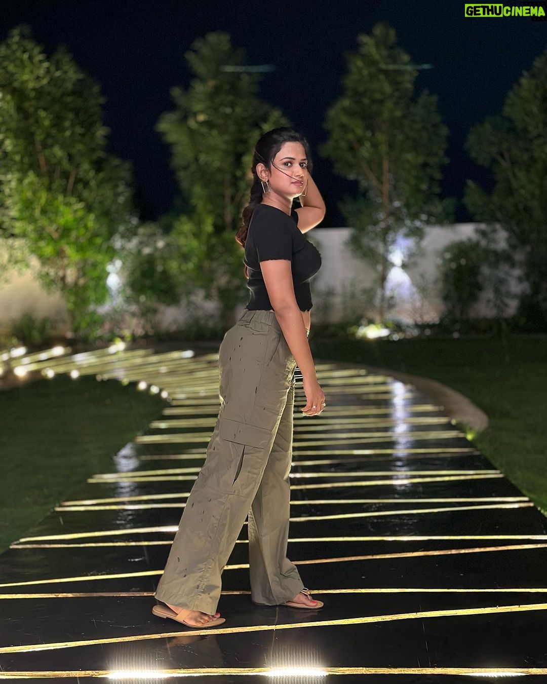 Ariyana Glory Instagram – Never stop fighting until you arrive at your ...