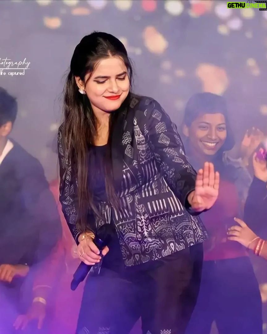 Singer Aseema Panda HD Instagram Photos and Wallpapers December 2023 ...