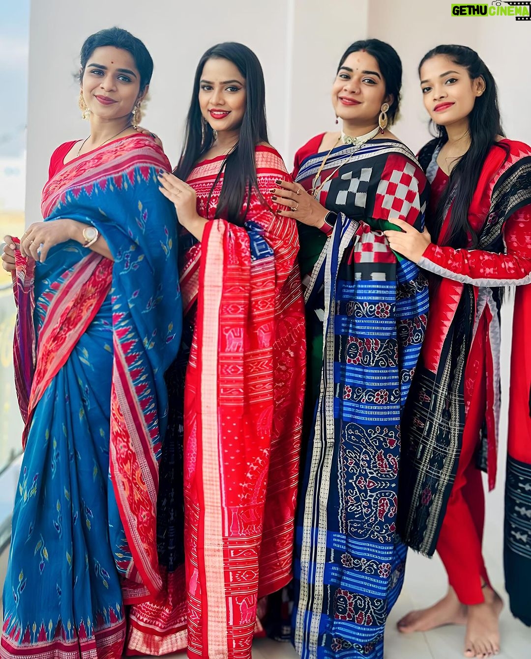 Aseema Panda Instagram – My real life fairies … 🧚 🧚‍♀️🧚 #sisters # ...