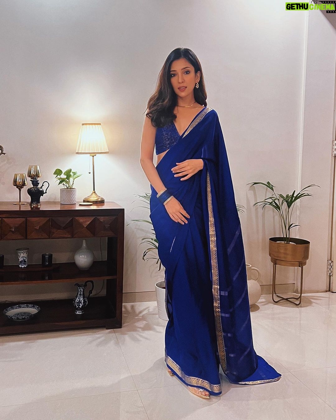 Barkha Singh Instagram – Imma call this #photodump a #Sari night Had ...