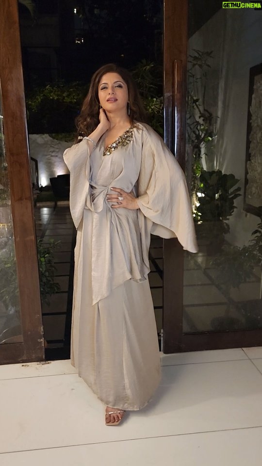 Actress Bhagyashree HD Instagram Photos and Wallpapers November 2023 | Gethu Cinema