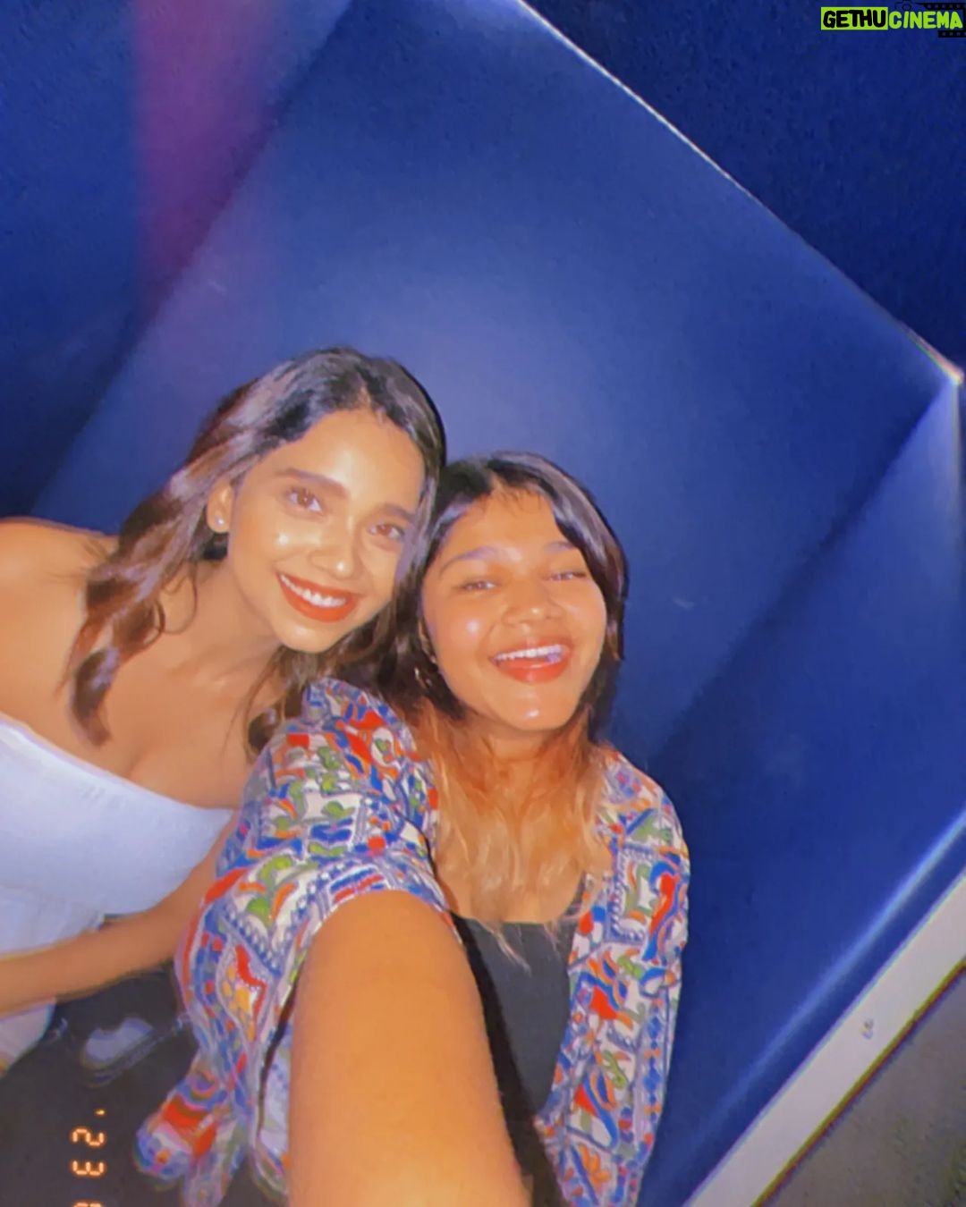 Bhagyashree Limaye Instagram – Oh what fun!! 🤍 Video out now on ...