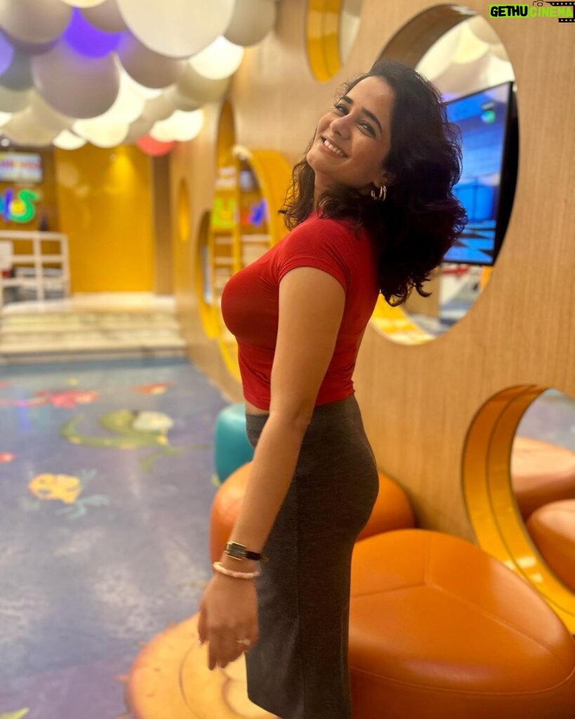 Actress Bhagyashree Mote HD Instagram Photos and Wallpapers August 2023 | Gethu Cinema