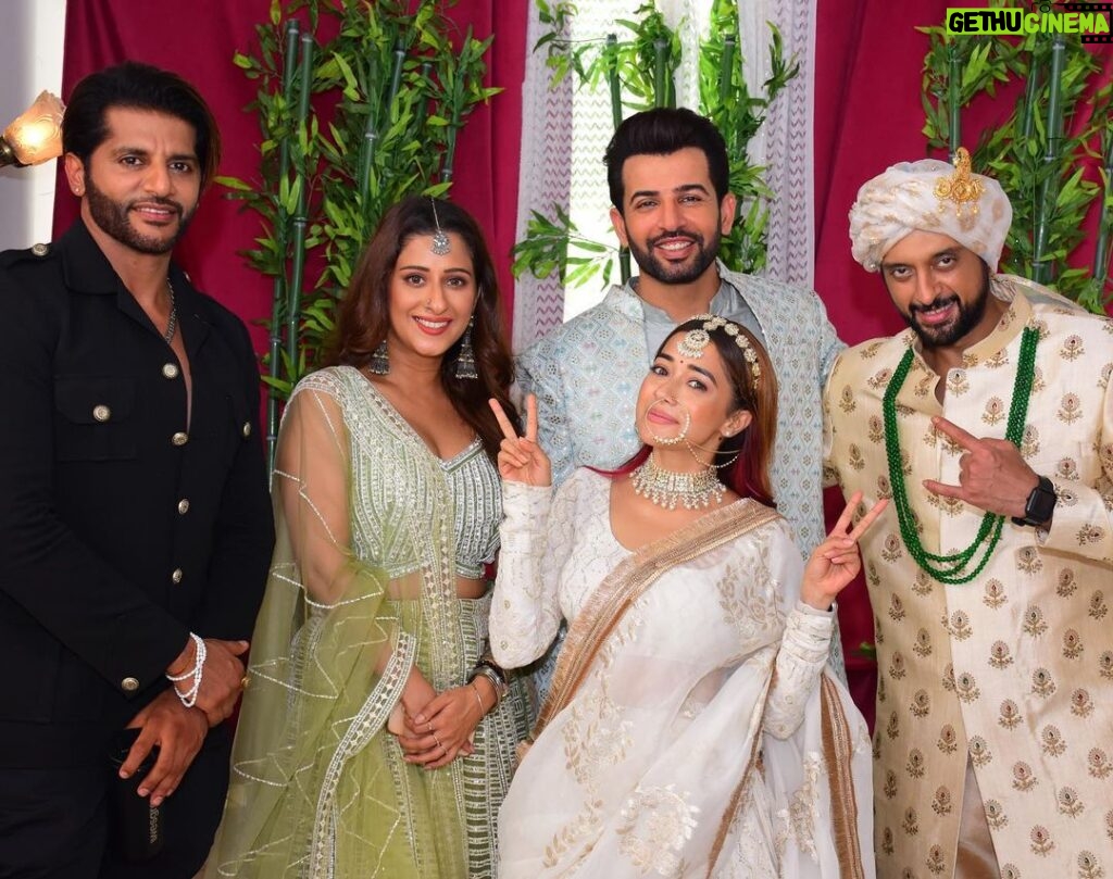 Actress Chestha Bhagat HD Instagram Photos and Wallpapers July 2023 ...