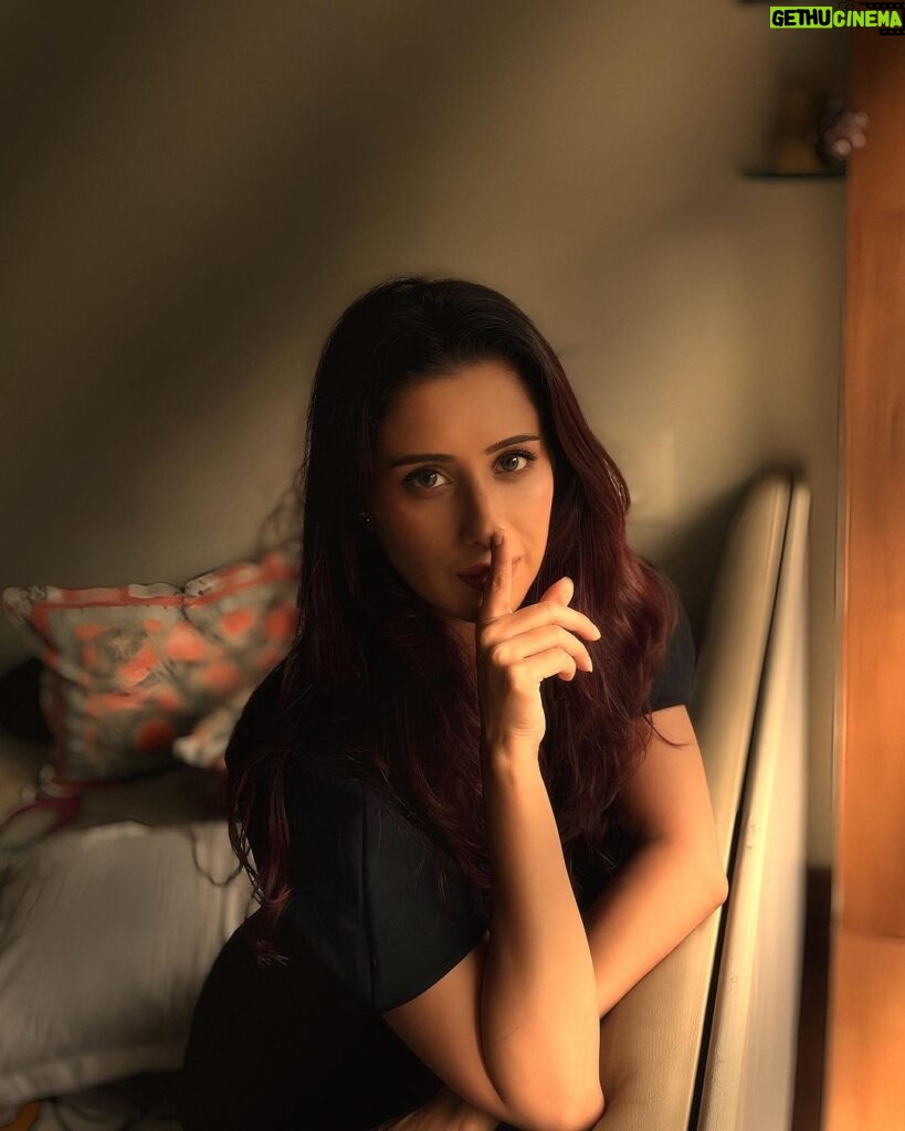 Actress Chestha Bhagat HD Instagram Photos and Wallpapers December 2023 ...