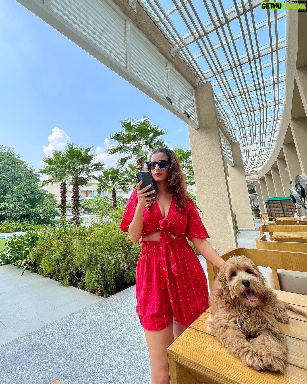 Actress Chestha Bhagat HD Instagram Photos and Wallpapers October 2023 ...