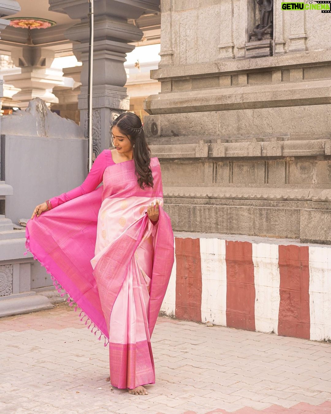 Deepika Venkatachalam Instagram – Sarees that makes you fall in love at the first sight! Ft ...