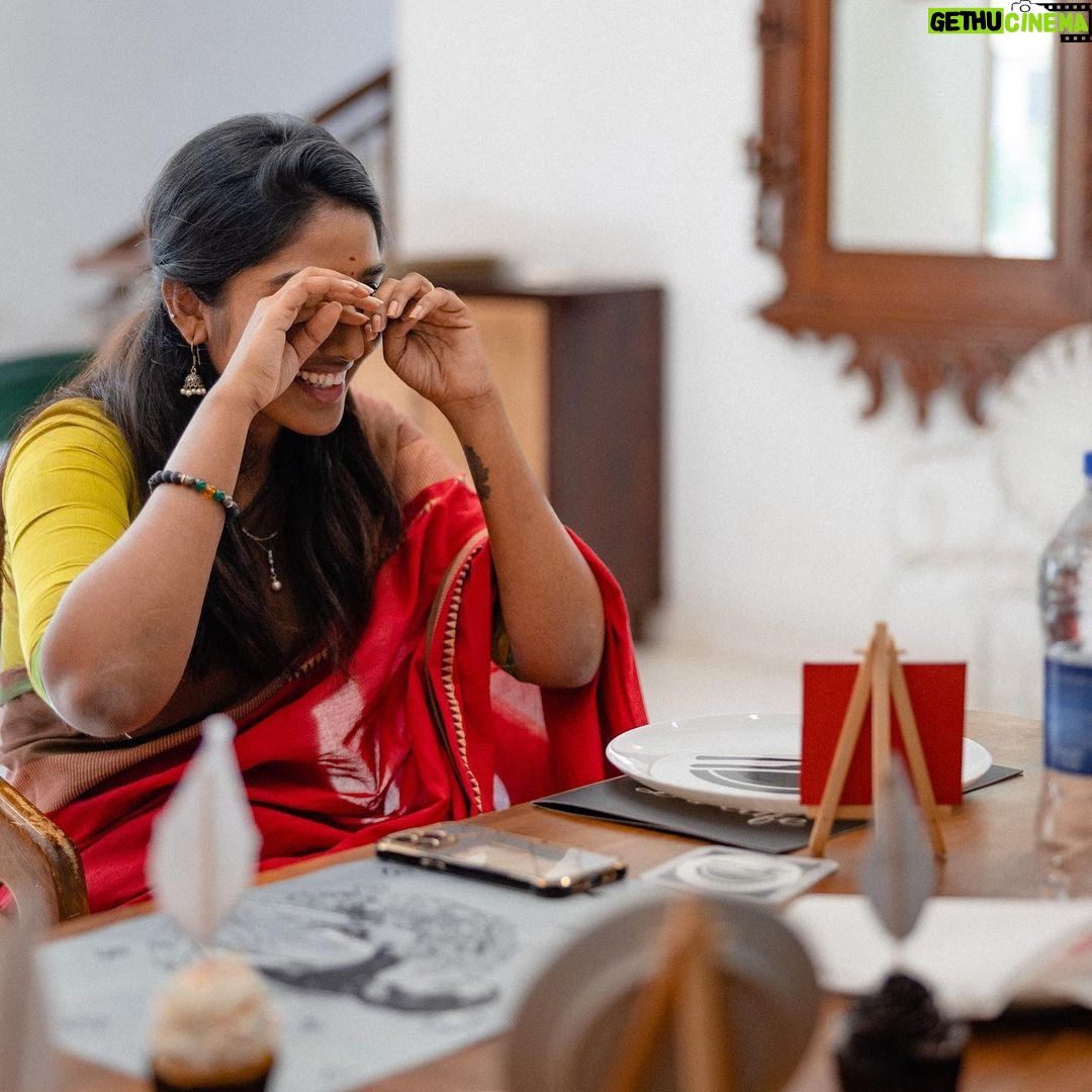 Deepika Venkatachalam Instagram – Blessed in abundance..♥️ 🧿 (1/2) What can a just a year do to ...