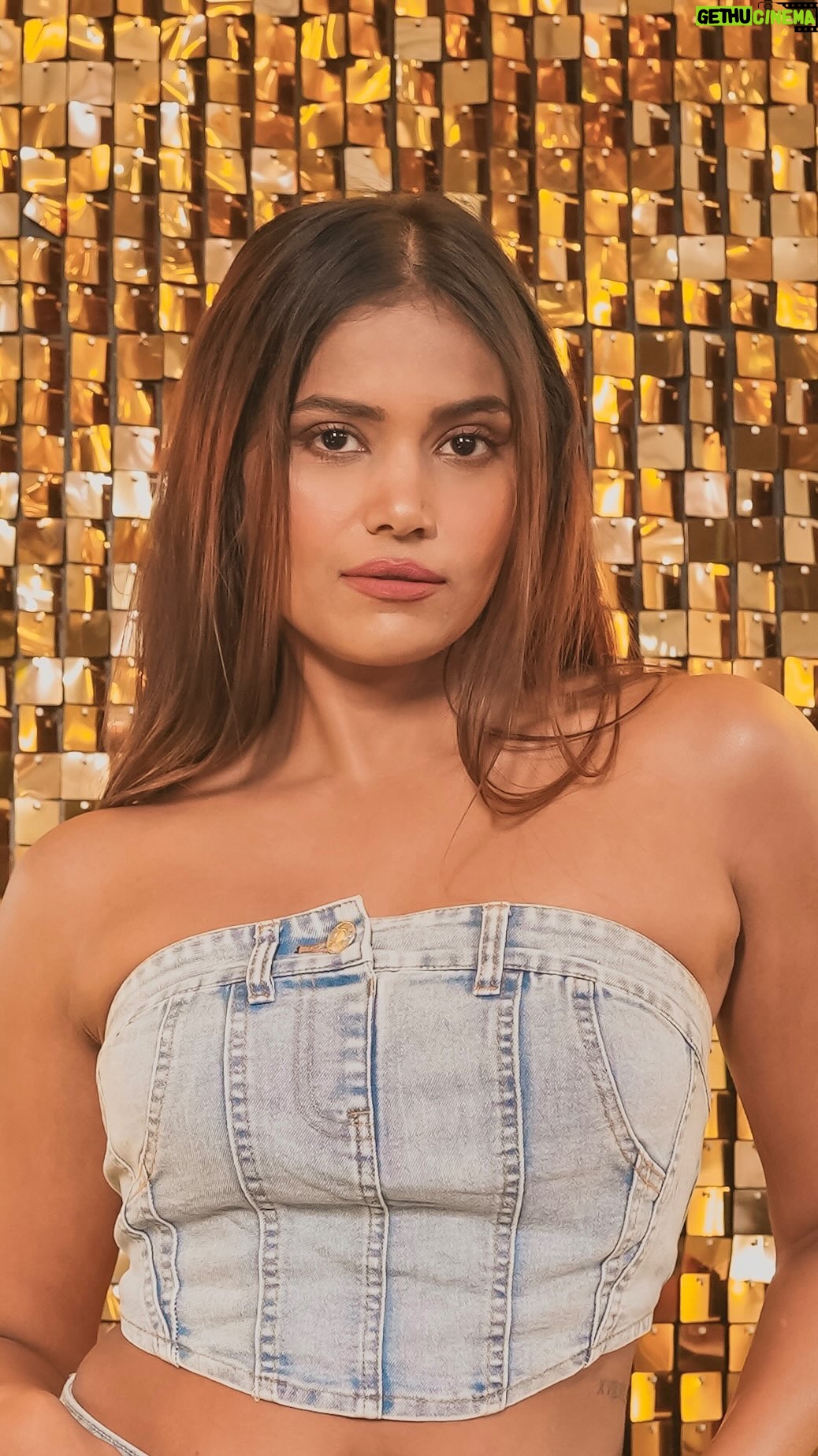 Actress Dimpi Sanghvi HD Instagram Photos and Wallpapers November 2023 | Gethu Cinema