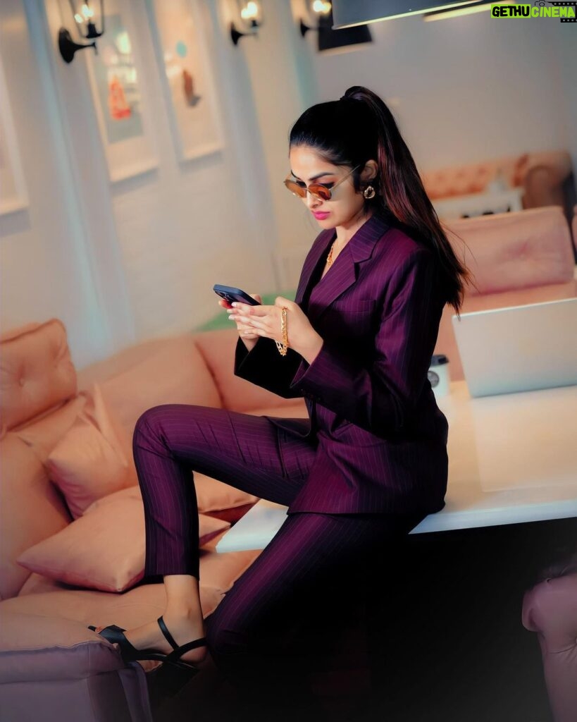Actress Divya Vadthya HD Instagram Photos and Wallpapers January 2023 ...