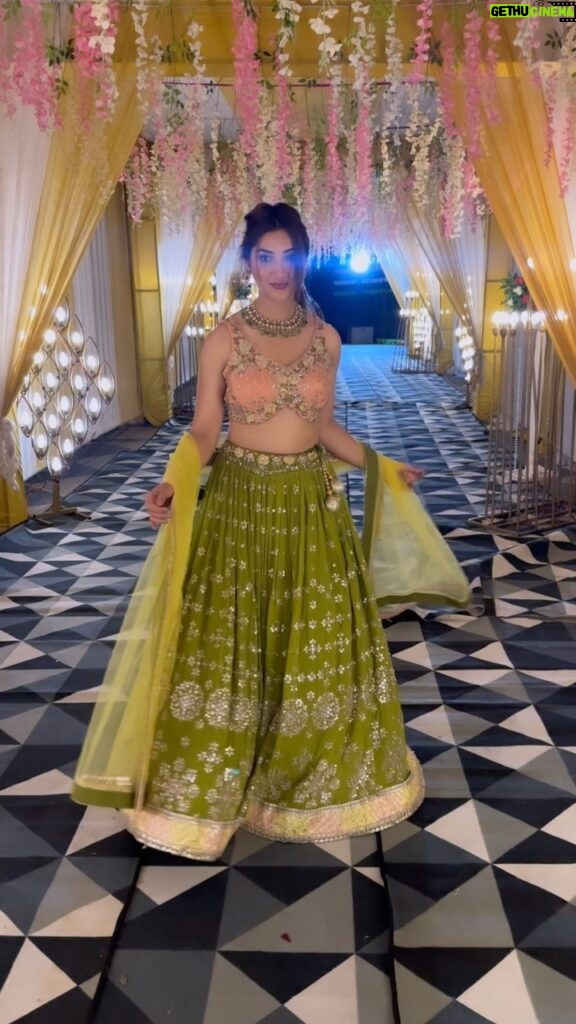 Actress Isha Sharma HD Instagram Photos and Wallpapers June 2023 ...