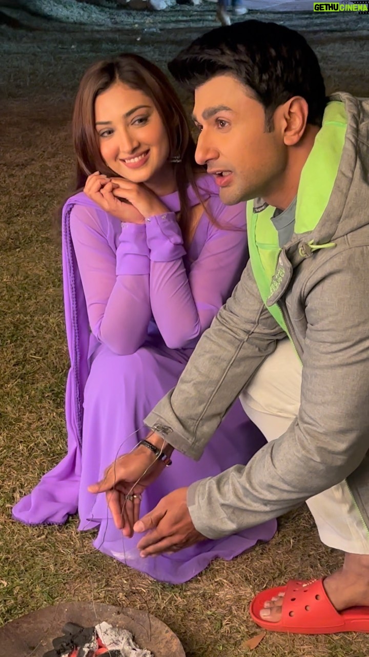 Isha Sharma Instagram – Shayad ye pyaar hai .. kaisa lga aaj ka episode ...