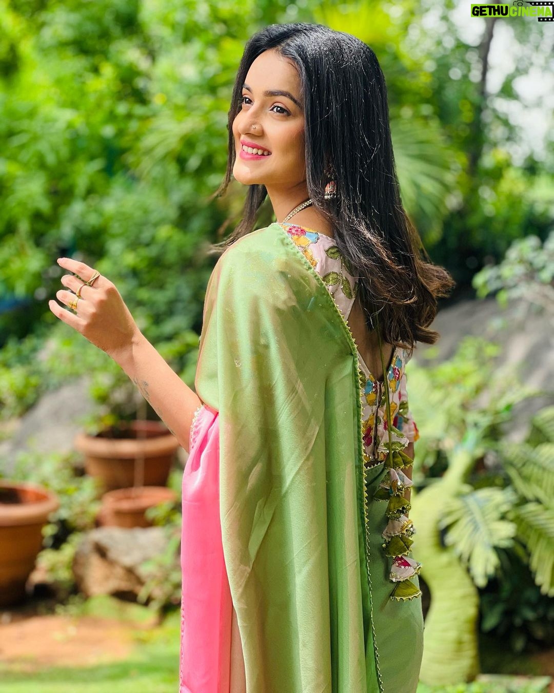 Actress Jasmine Rath HD Instagram Photos and Wallpapers October 2023 ...