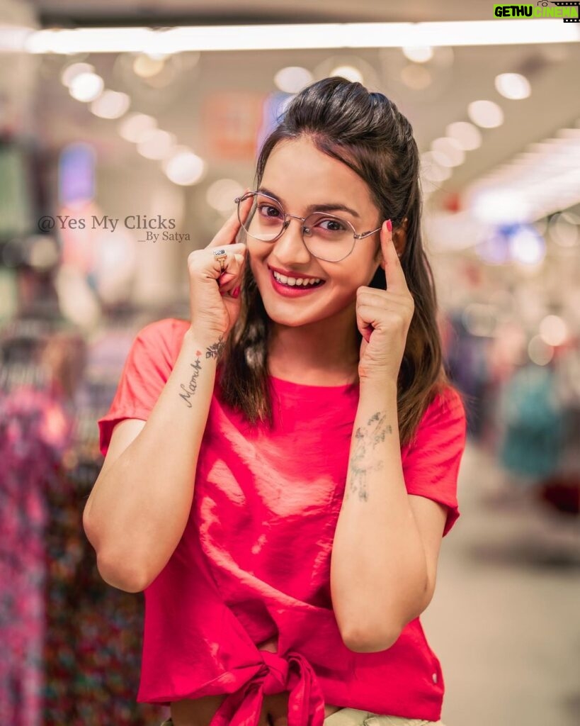 Actress Jasmine Rath HD Instagram Photos and Wallpapers September 2023 ...