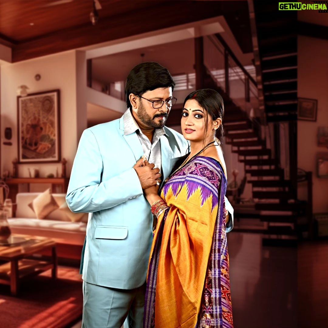 Lipsa Mishra Instagram – ପରିବାର ହିଁ ଆମର ପରିଚୟ , ତାର ଆବଶ୍ୟକତା ବୁଝିବା ହିଁ ...