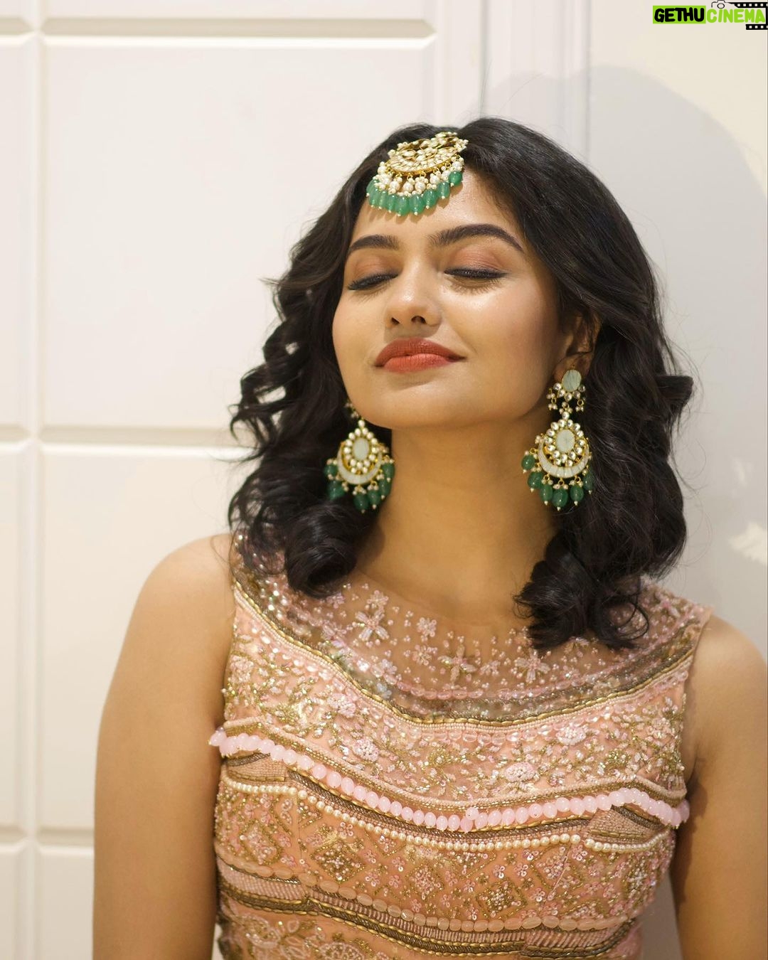 Mamitha Baiju Instagram – . Wearing @t.and.msignature Jewellery: @keyaa ...