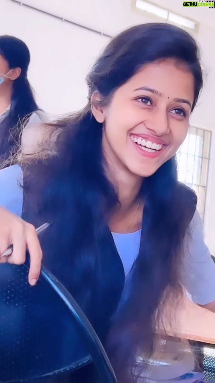 Actress Manjusha Martin HD Instagram Photos and Wallpapers March 2022 ...