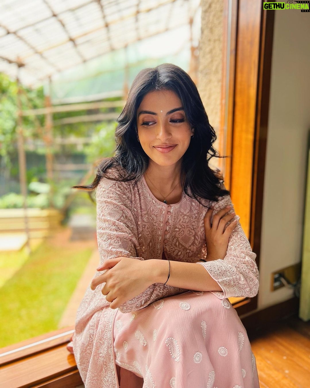 Navya Naveli Nanda Instagram – 🌸🌷🌺 | Gethu Cinema