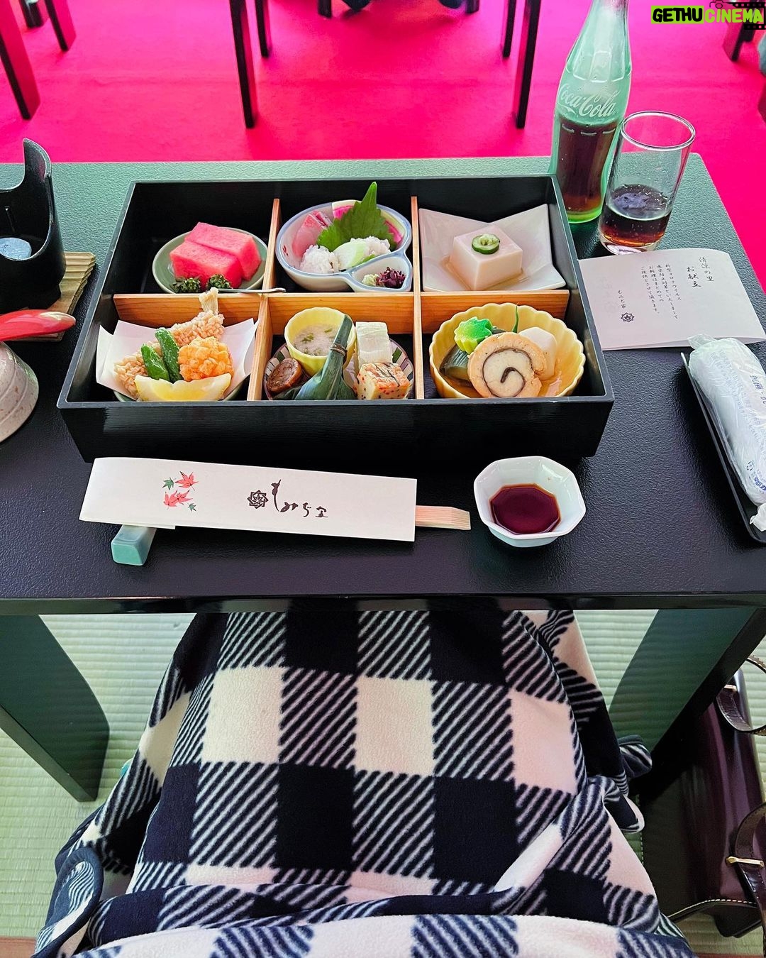 Navya Naveli Nanda Instagram – A Sunday in Kyoto 🏯 Kyoto, Japan | Gethu ...