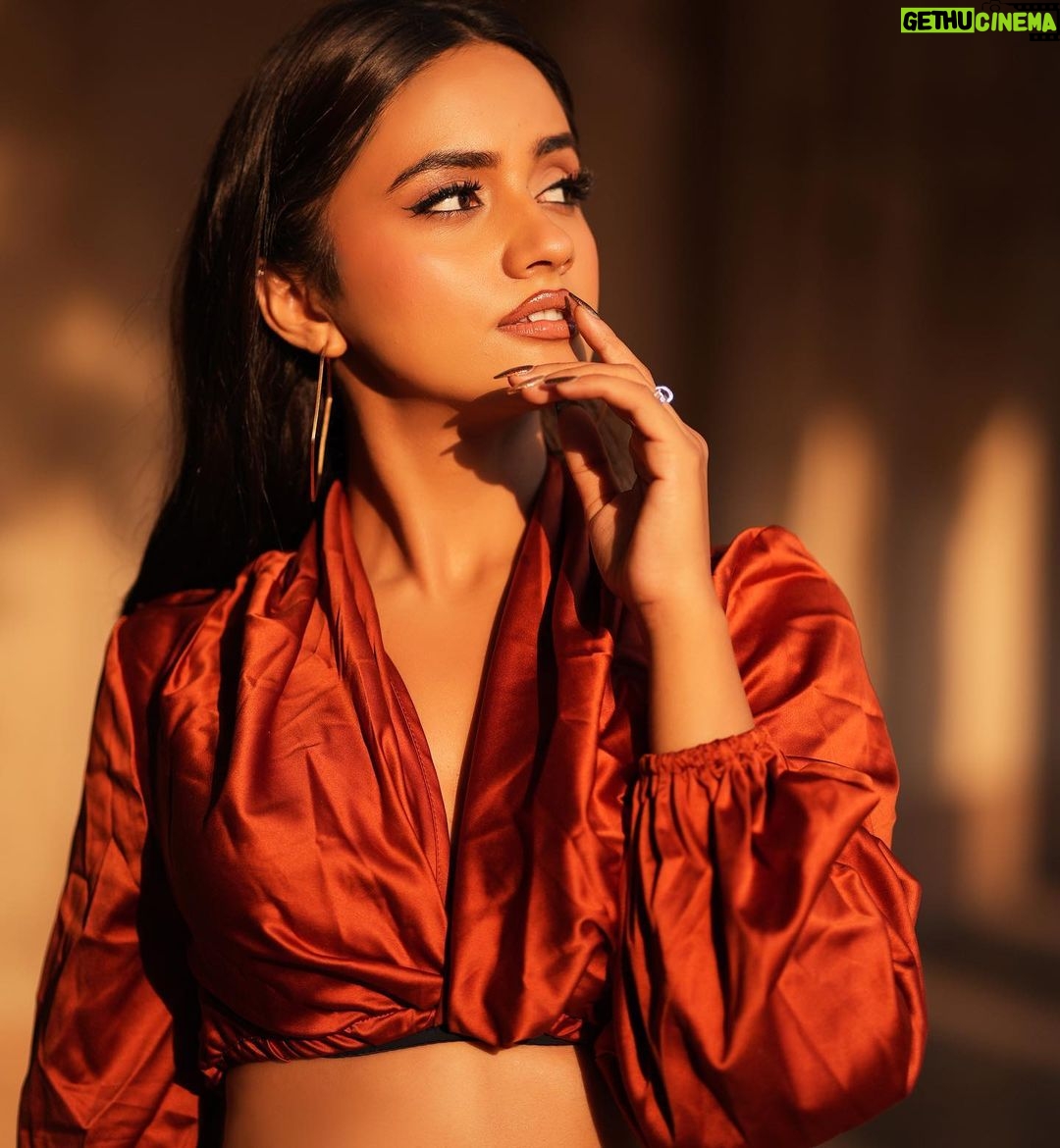 Nisha Guragain Instagram – Feelin’ myself.” 💋🫶🏻 | Gethu Cinema