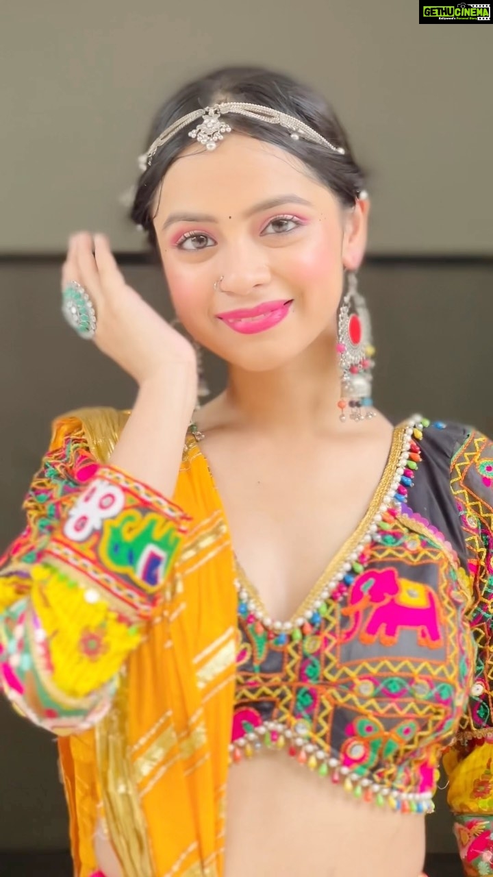 Nitanshi Goel Instagram – Guess the name of the actress in this song ...