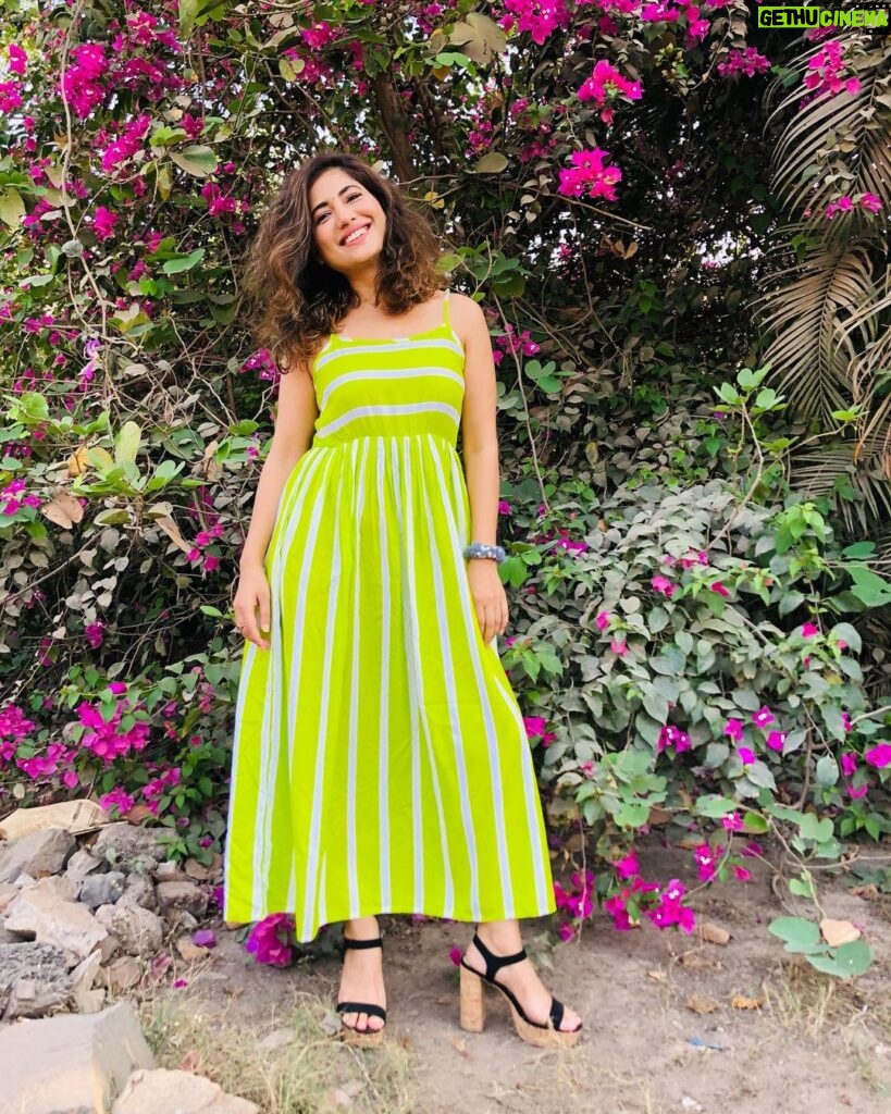 Actress Poonam Rajput HD Instagram Photos and Wallpapers May 2021 ...