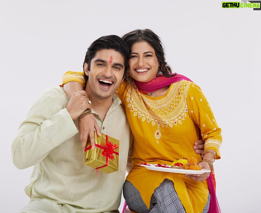 Poonam Rajput Instagram – Rakshabandhan Campaign for RMD Mumbai ...