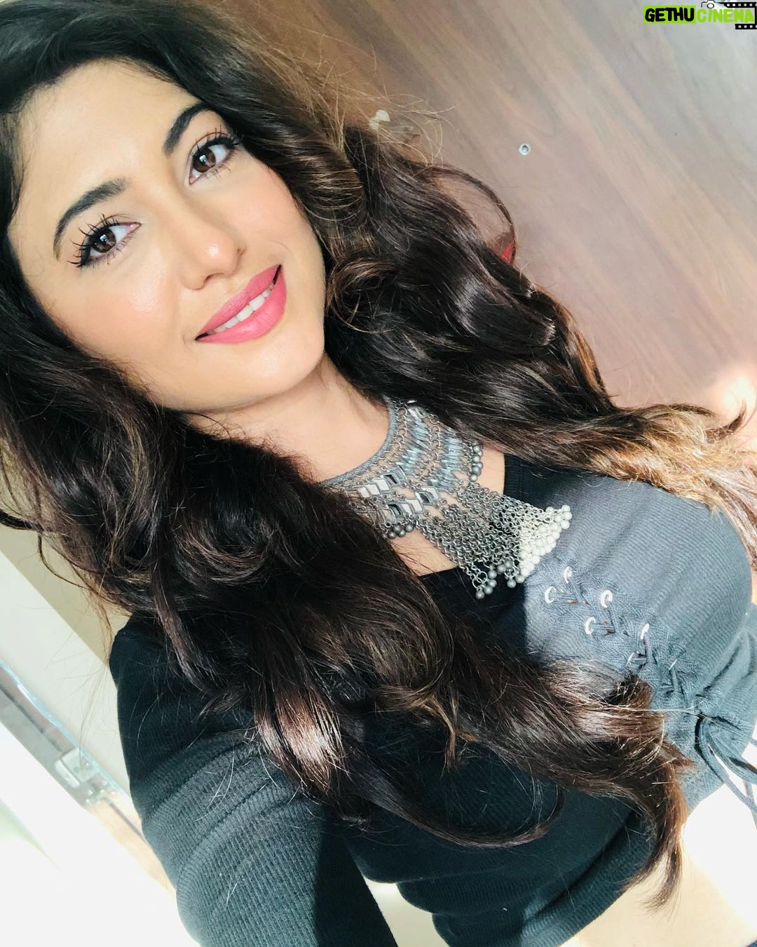 Actress Poonam Rajput HD Instagram Photos and Wallpapers April 2022 ...