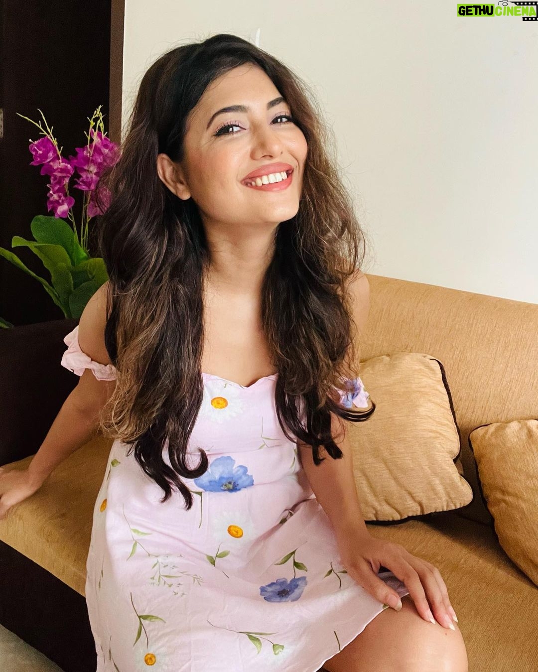 Poonam Rajput Instagram – 🥴 | Gethu Cinema