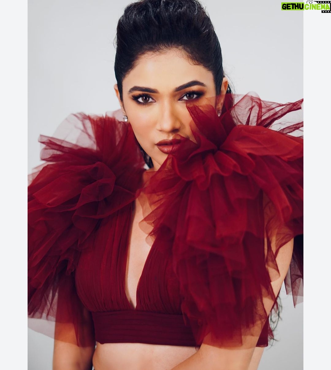Ridhima Pandit Instagram – Dress for the frills, live for the thrills 🤩 . . . . Hair by ...