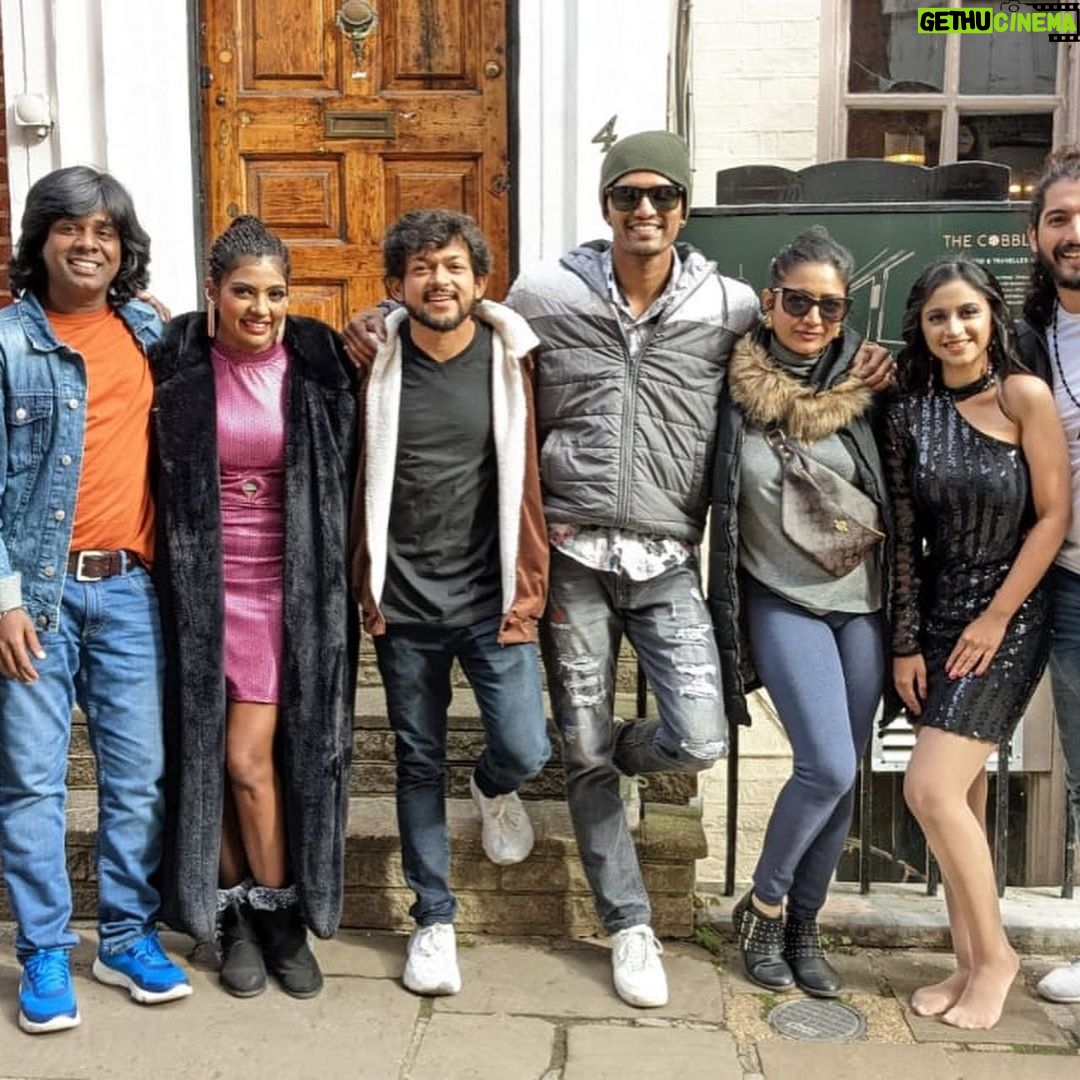 Ritika Shrotri Instagram – Bts from the sets of London Misal! Releasing ...